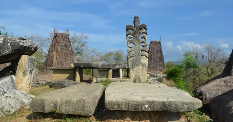 Rumah Adat di Kabupaten Sumba Barat, Provinsi Nusa Tenggara Timur
