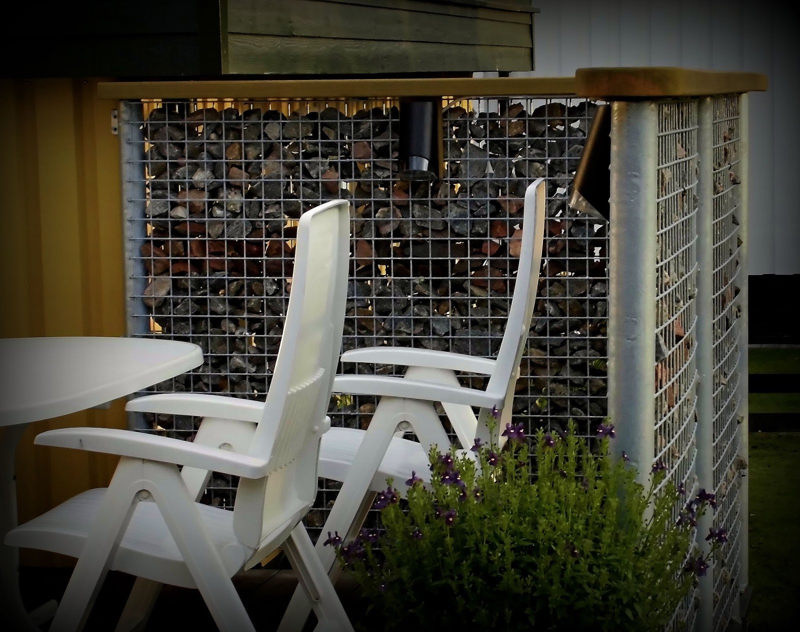 stenberga stone art: Vindskydd / Insynsskydd..