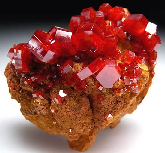 Mundo Mineral: Vanadinita