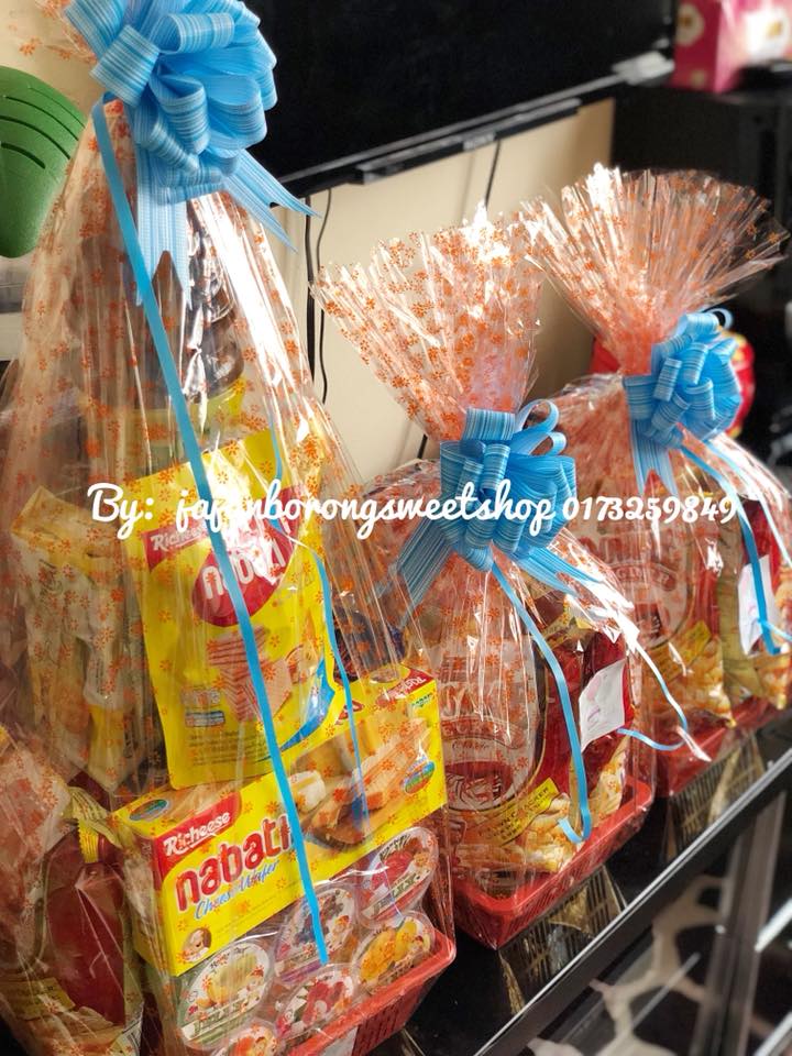 Jajan Borong Shah Alam: Tempahan Hampers dari customer