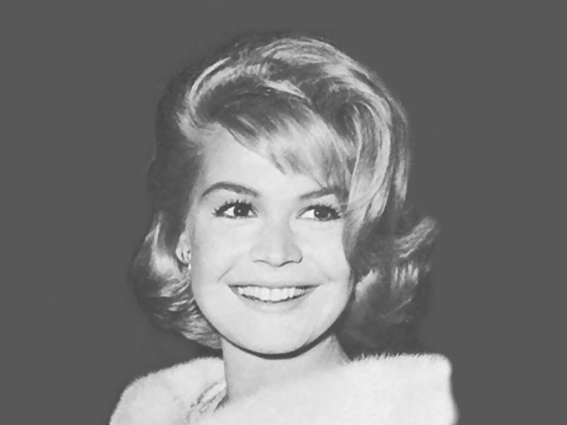Dazzling Divas: Sandra Dee