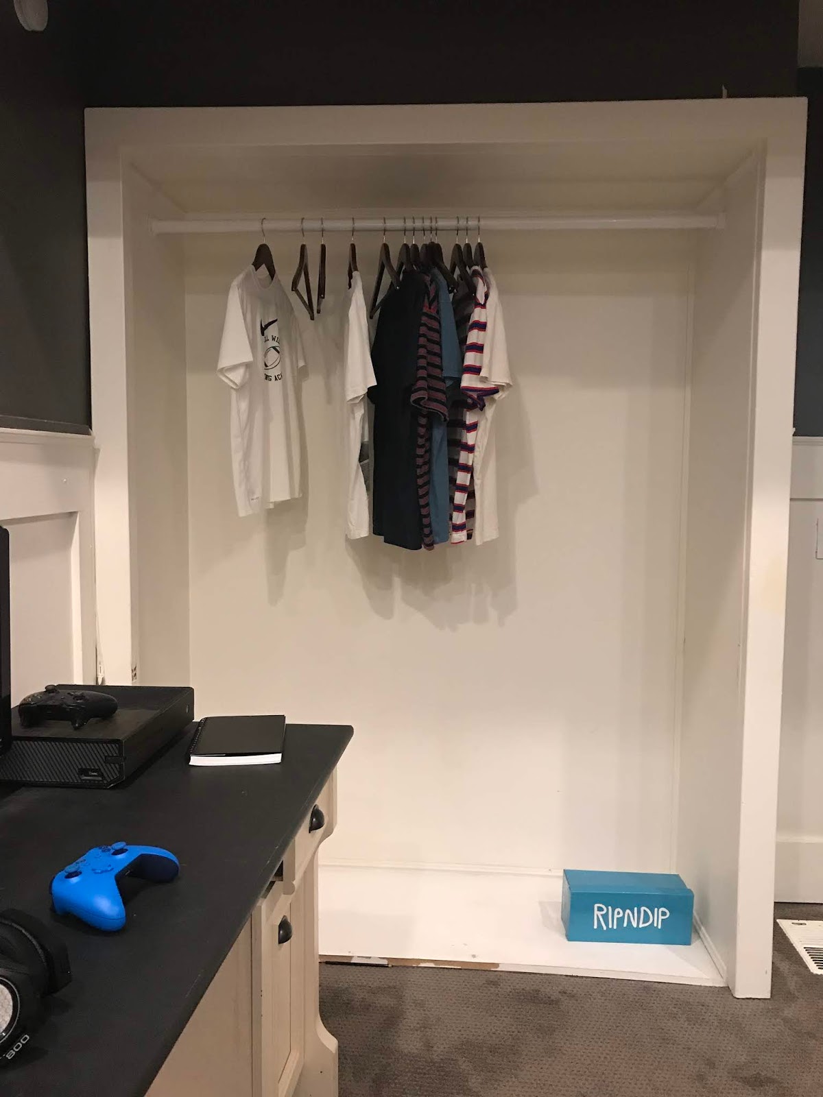 How To Build A Closet From Scratch How To Build A Walk In Closet how-to-build-a-closet-from-scratch-how-to-build-a-walk-in-closet