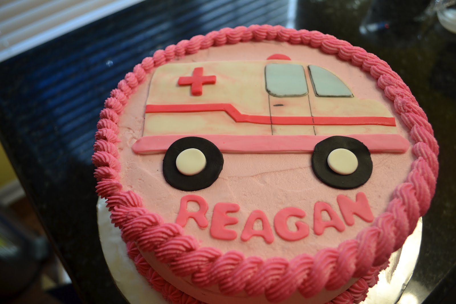 Cakes by Lala: Ambulance cake
