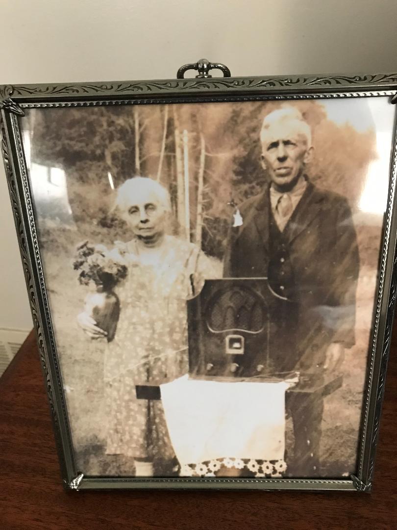 Victorian Antiquities and Design: Radio Days: A long way home