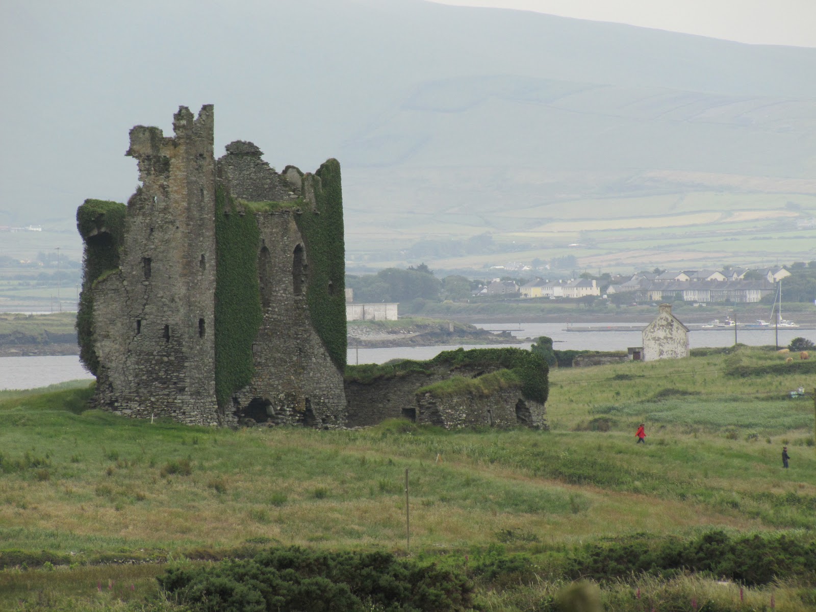 The Kerry Way: Derrymore to Cahersiveen