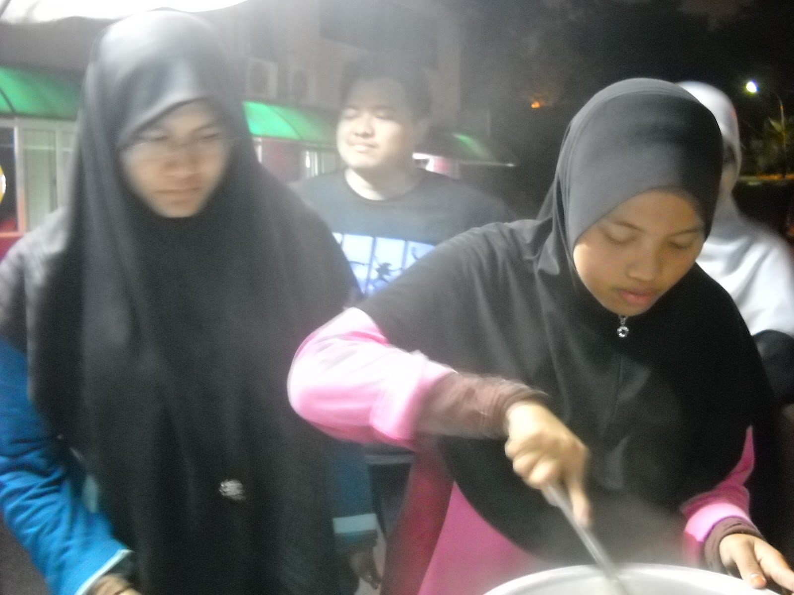 SeiNdaH MeMoRi RoS... ^ - *: ~Memorial indah~