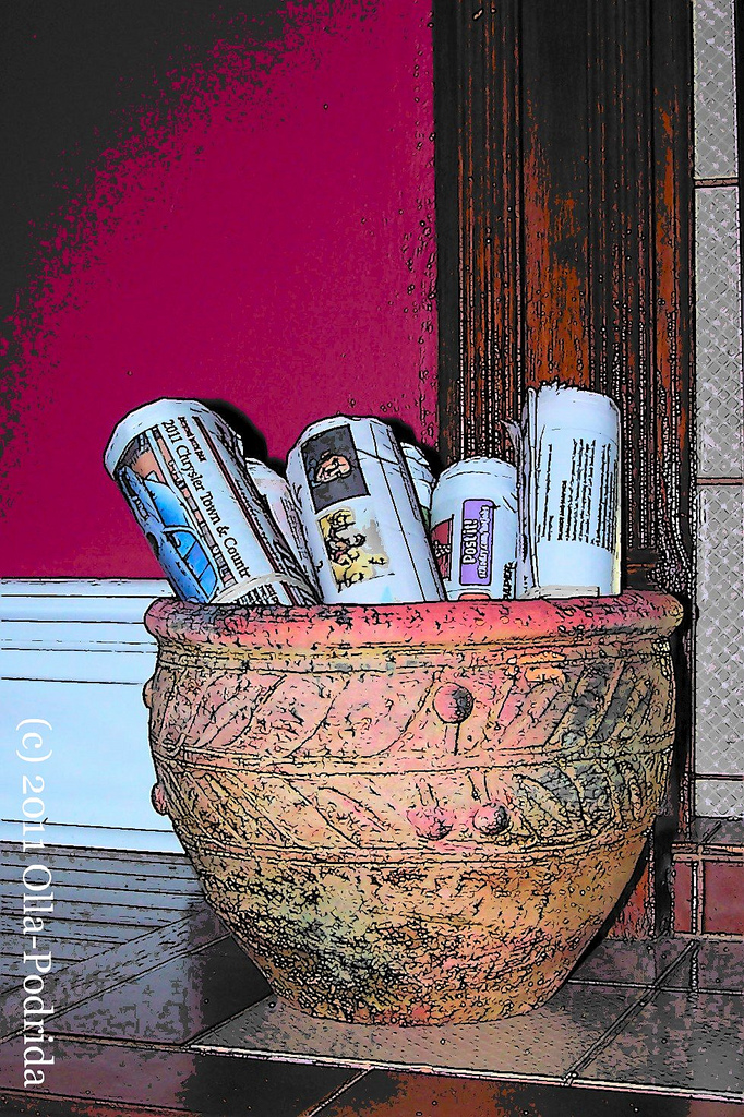 Olla-Podrida: Turn Newspapers into Logs for Winter Fires