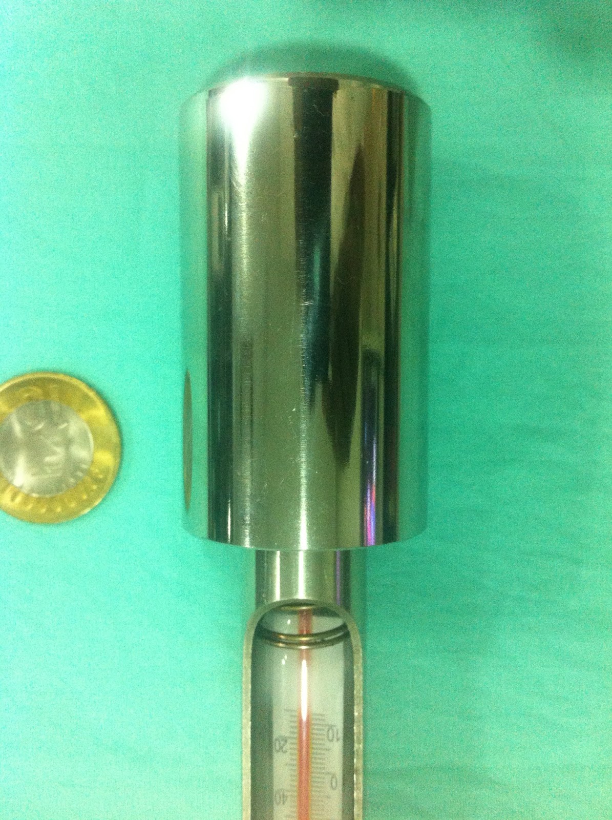 Shayona Electronics: Tank Thermometer with Sampler