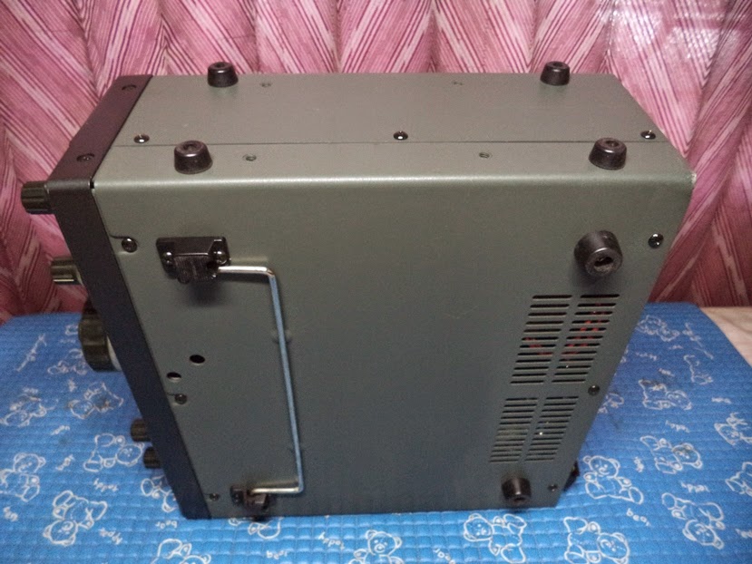 MEDAN RADIO: Icom R-7000