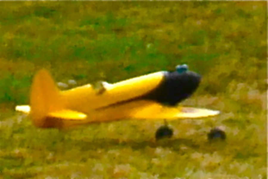 Free Flight -Vintage model airplane- cars-model retro avion et voiture ...
