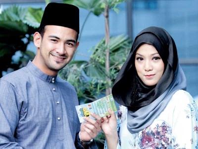 Shila Amzah : Raya 2012 ! - ERAZ FADLI