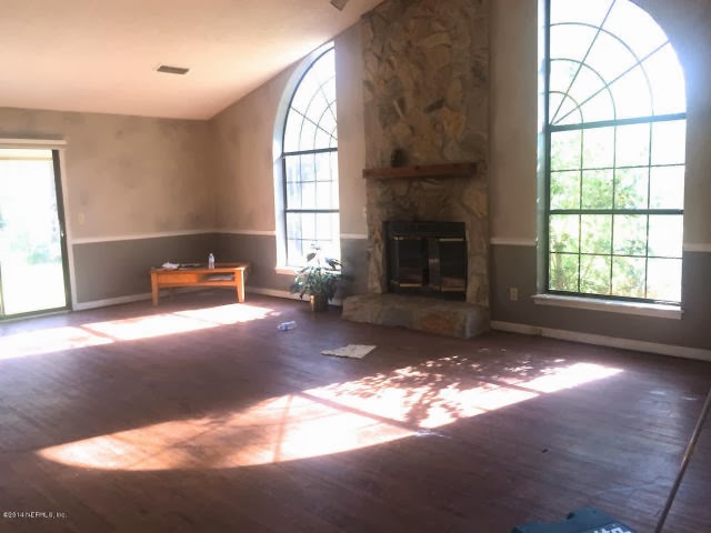 Del RIo Home WIth TWO Fireplaces For Sale by the Sellin' With CC Team