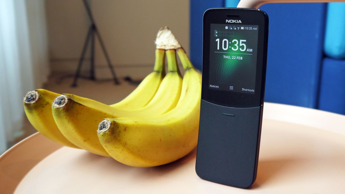 Nokia 8110 4G - The Banana Matrix Phone - TECHPHLIE