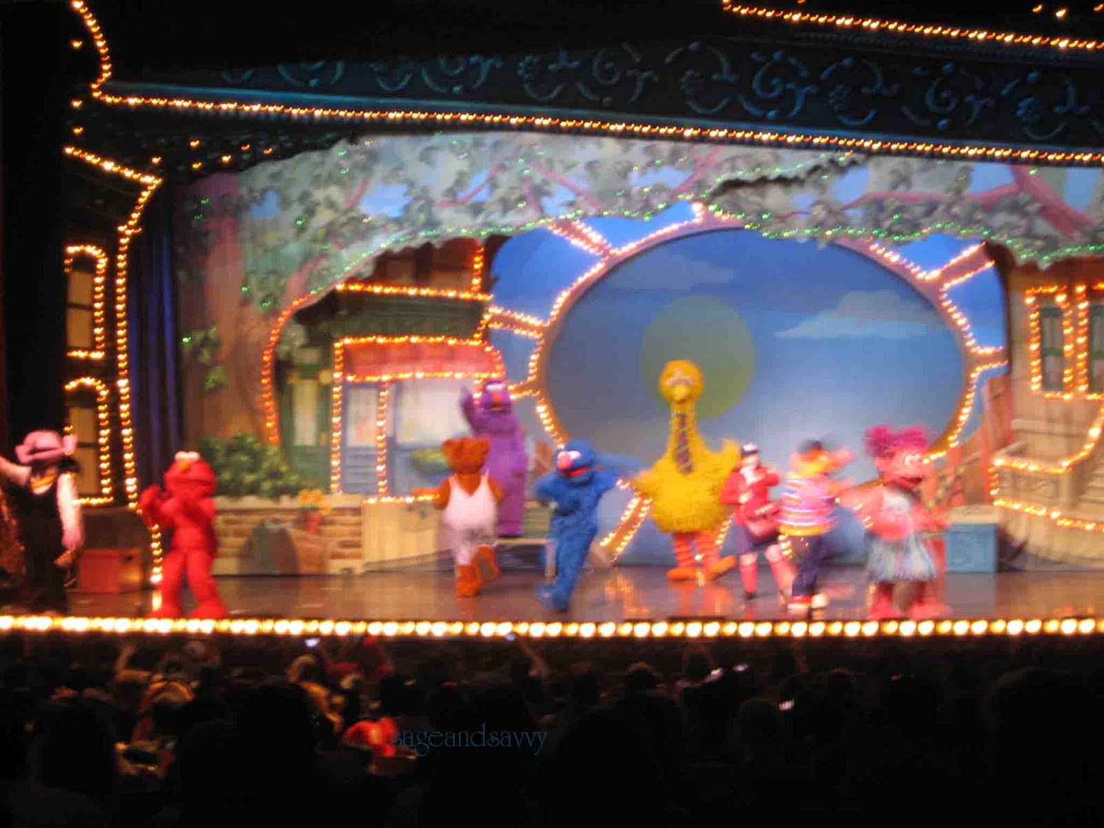 Hawaii Mom Blog: Sesame Street Live: 1-2-3 Imagine! with Elmo & Friends ...