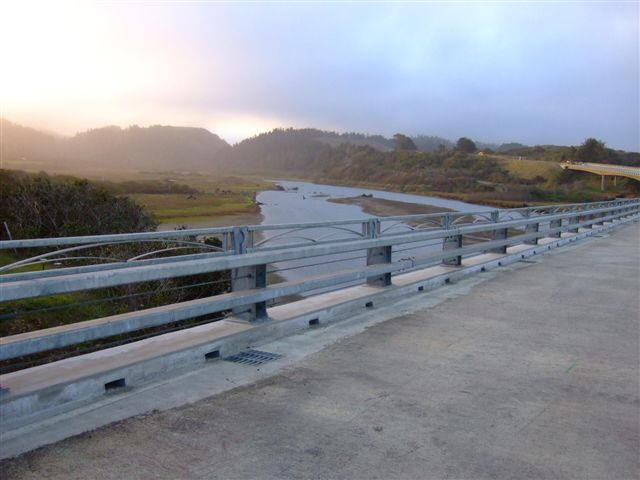 Bridge River Picture: Bridge Railing