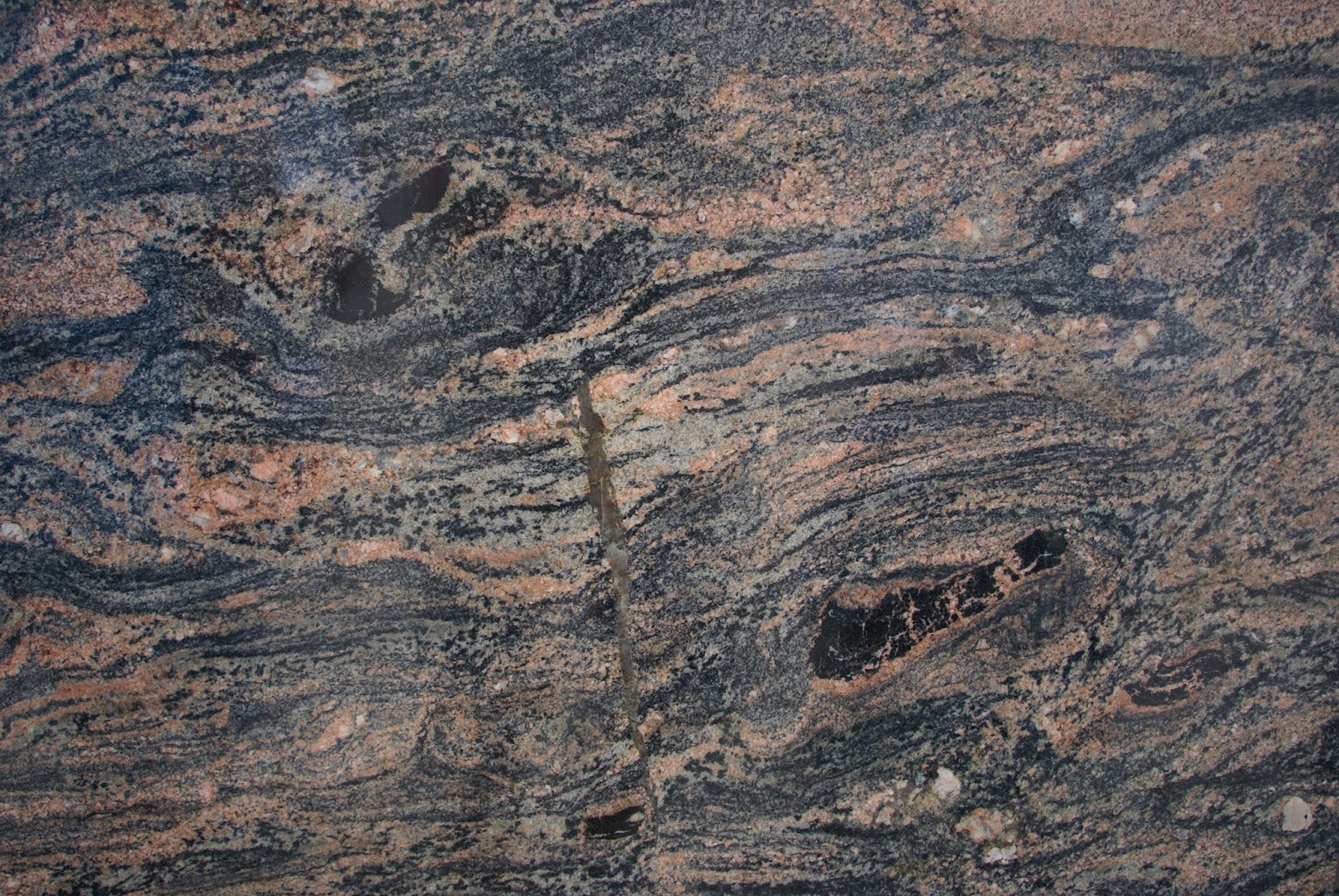 earthscienceguy: Minnesota Geology Monday - Morton Gneiss