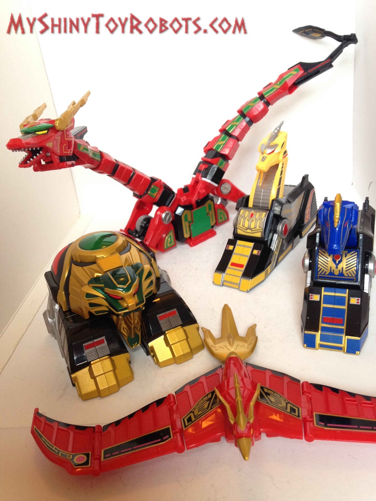 My Shiny Toy Robots: Toybox REVIEW: Power Rangers Legacy Collection ...