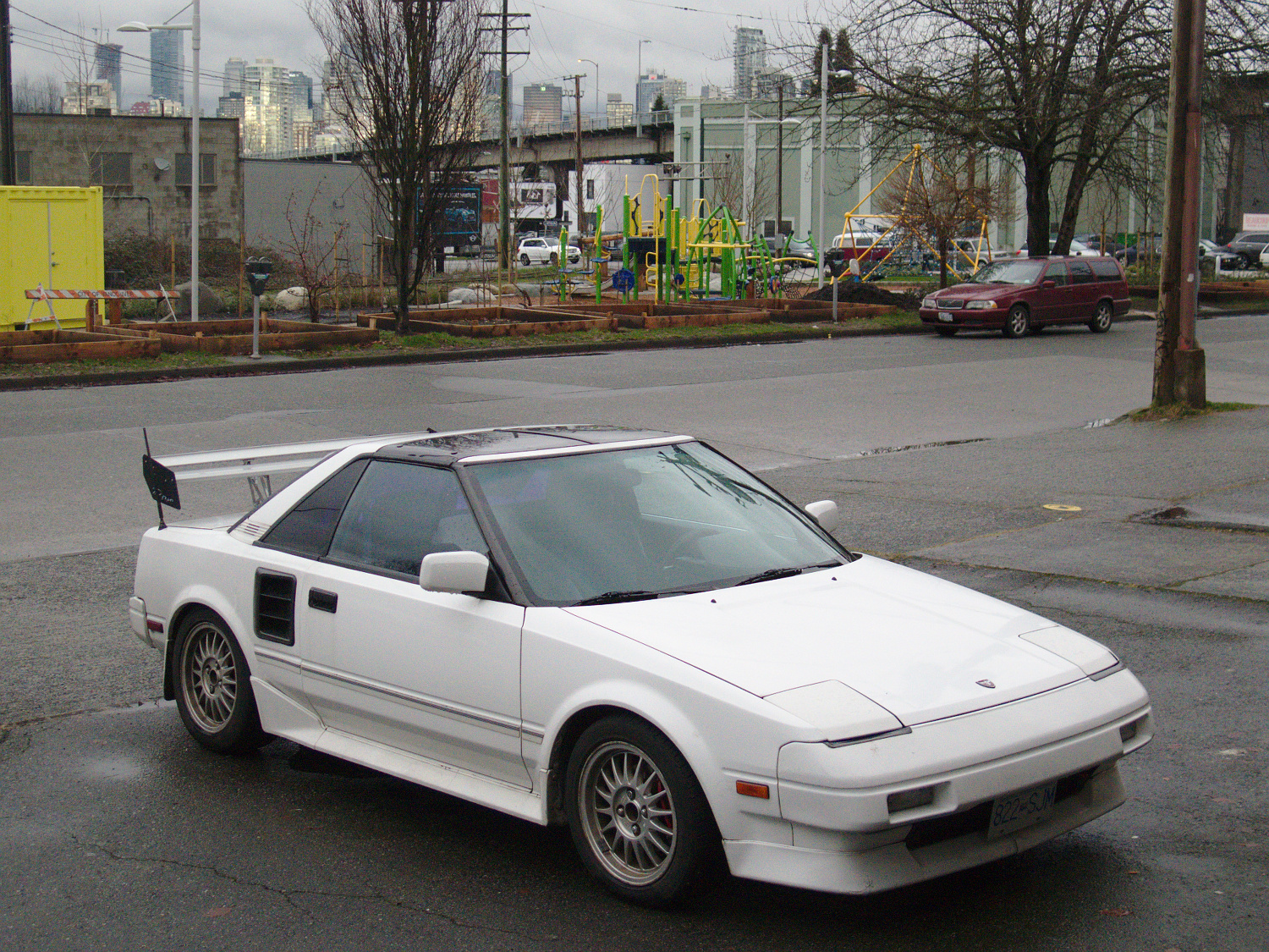 Old Parked Cars Vancouver: 1987 Toyota MR2