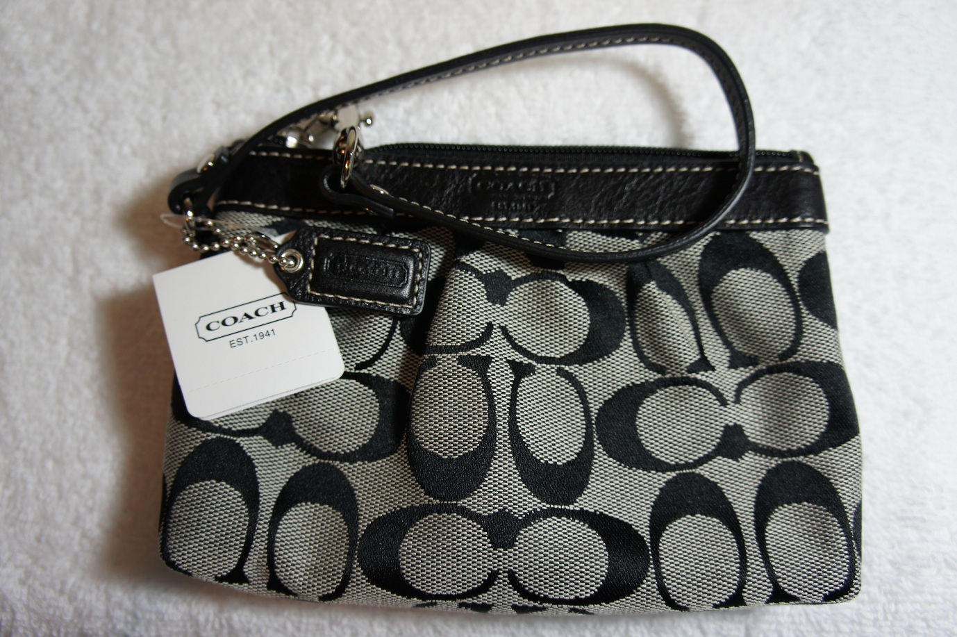 *Shop.Buy.Enjoy*: Coach sale!