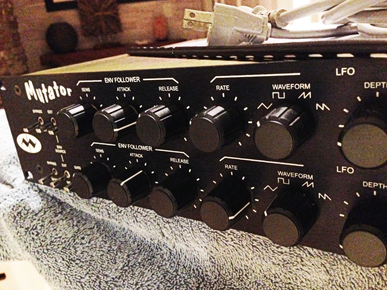 MATRIXSYNTH: MUTRONICS MUTATOR SN MU936M