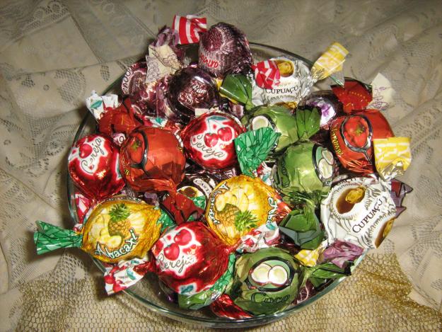 Candy Brasil Doces e Salgados (47) 38010188: TRUFAS