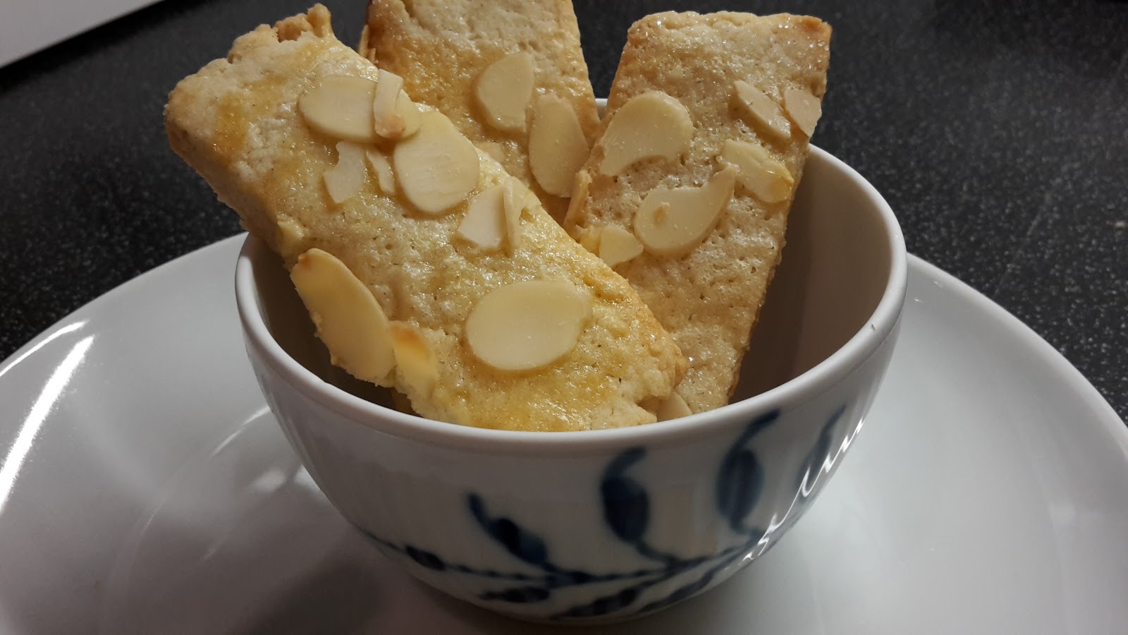 Hvad skal vi bage?: Mandelstænger med mandelmel