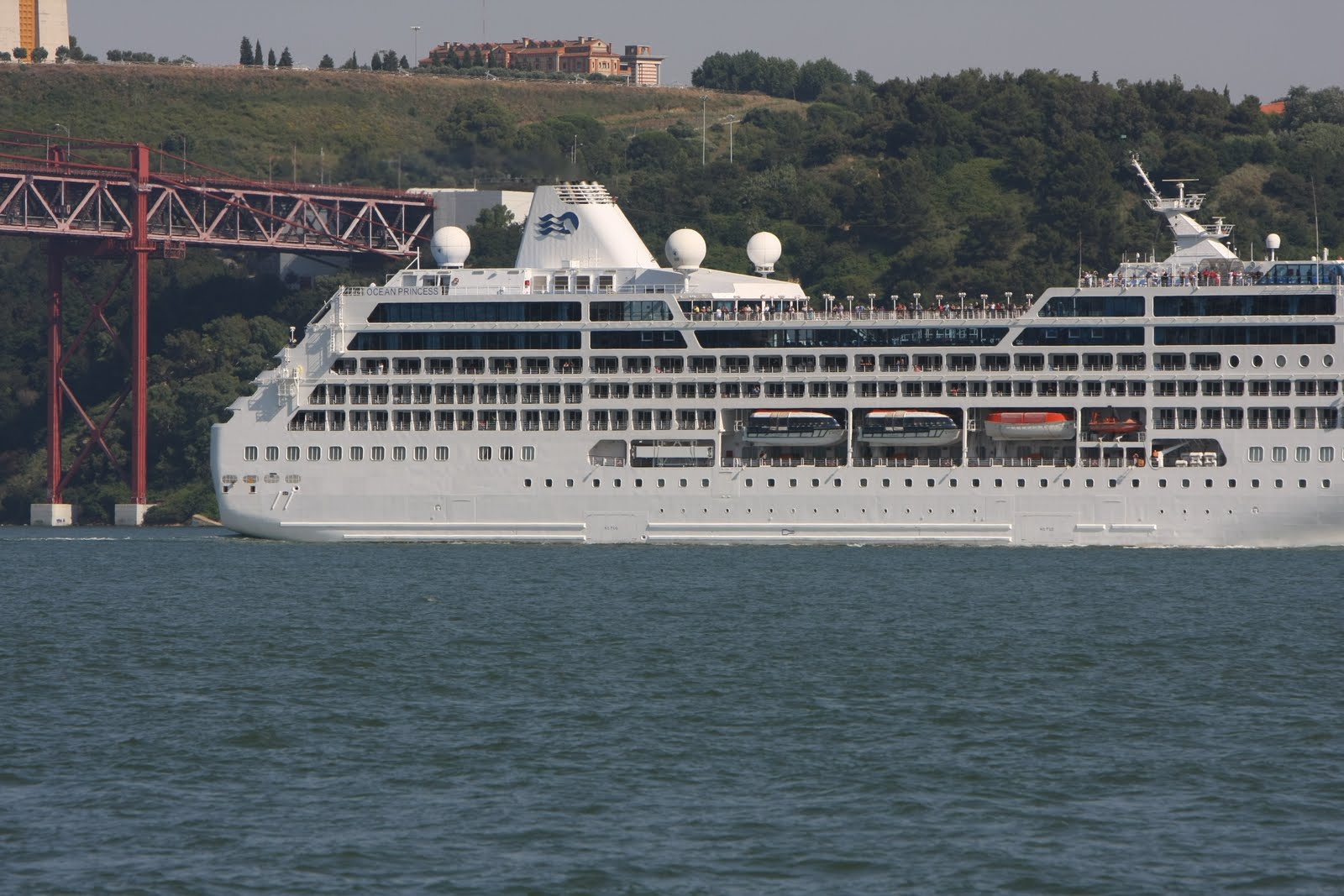 Ships Photo Gallery: OCEAN PRINCESS