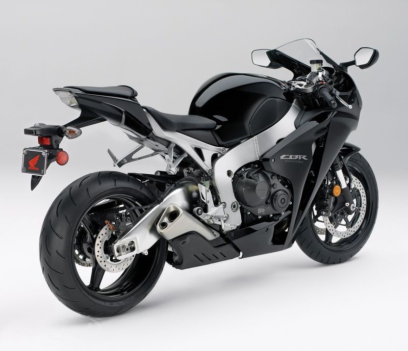 Streets Tuner: 2011 Honda CBR1000RR