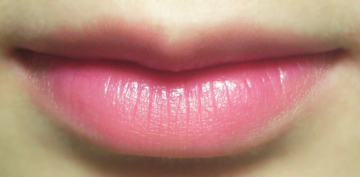 Carol's Reverie: Review - Innisfree Eco Flower Tint in Azaleas | Cosmekita