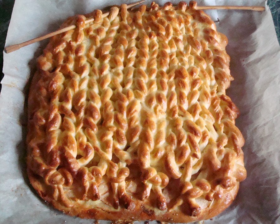 Mėgstu gyvenimą. : Obuolių pyragas"Močiūtės mezginys"