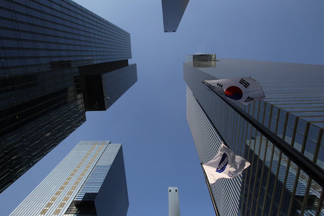 Encyclopediatic: World's Spectacular Corporate Headquarters