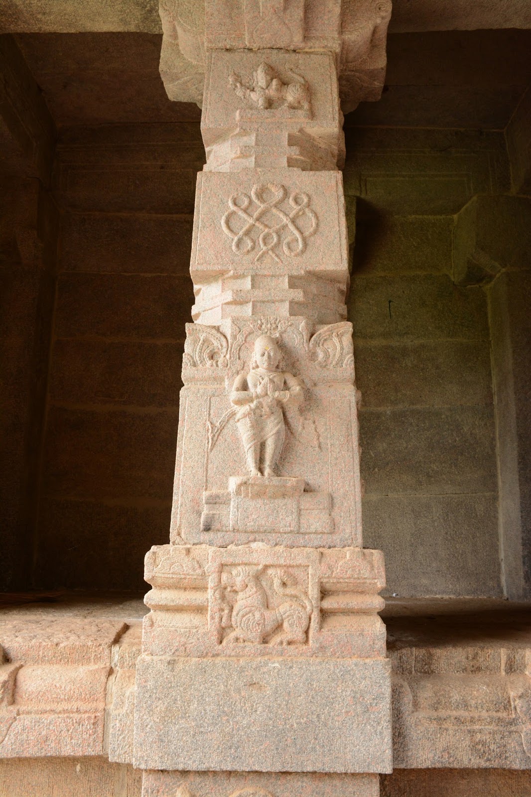 Our Travel Tales: Weekend Getaway 50: Chennakeshava temple, Kaidala