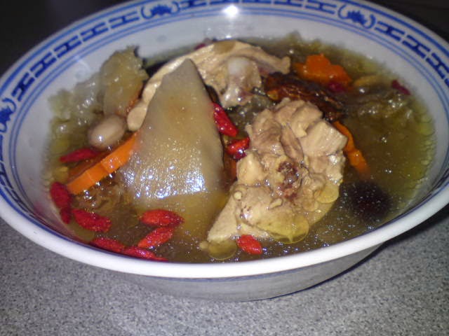 Cooking Pleasure: Eight Treasure Tonic Soup