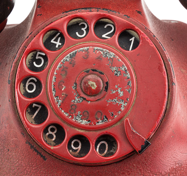 Adolf Hitler’s Personal Bunker Telephone Is Up For Auction! Will You ...