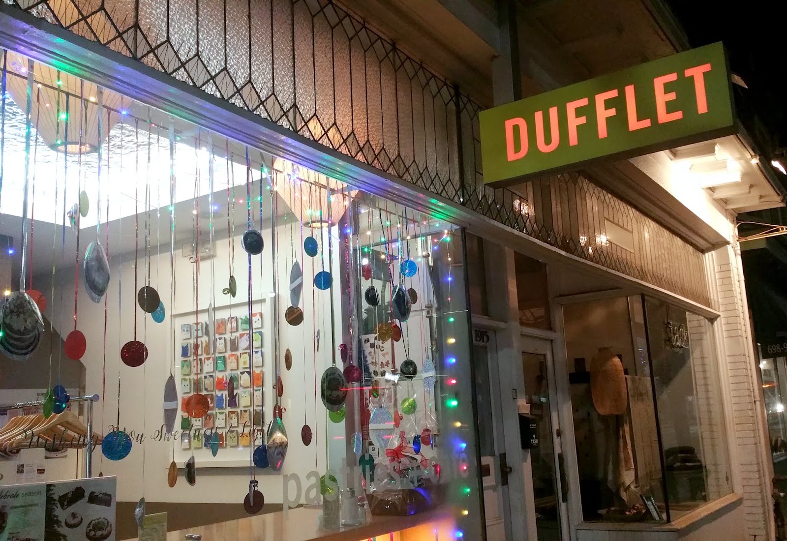 Dufflet After Dark: Dessert & Wine Night at Dufflet Beach - Food Junkie ...
