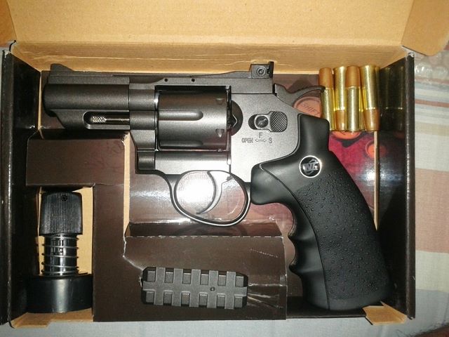 central airsoft gun: REVOLVER