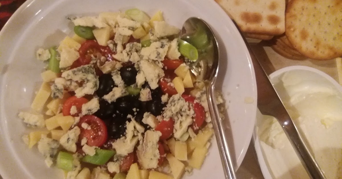 Dinner with Zelda Manners: THREE CHEESE SALAD
