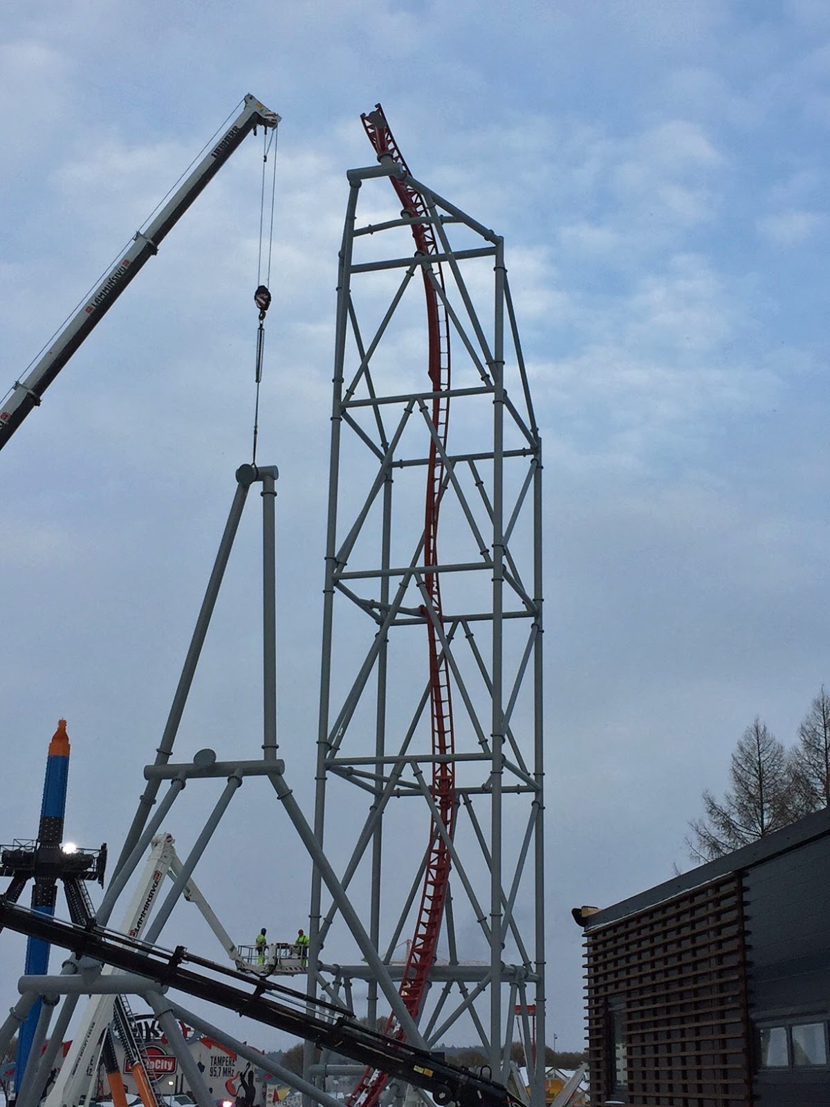 NewsPlusNotes: Premier Rides' Designed "Hype" Going up at Särkänniemi