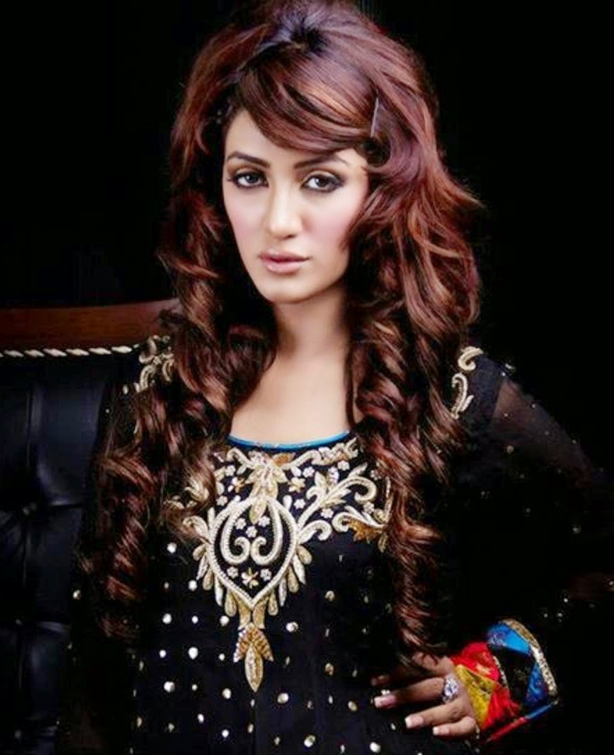 ShowBiz Pakistani Studio Wallpapers: Mathira Khan HD Free wallpapers