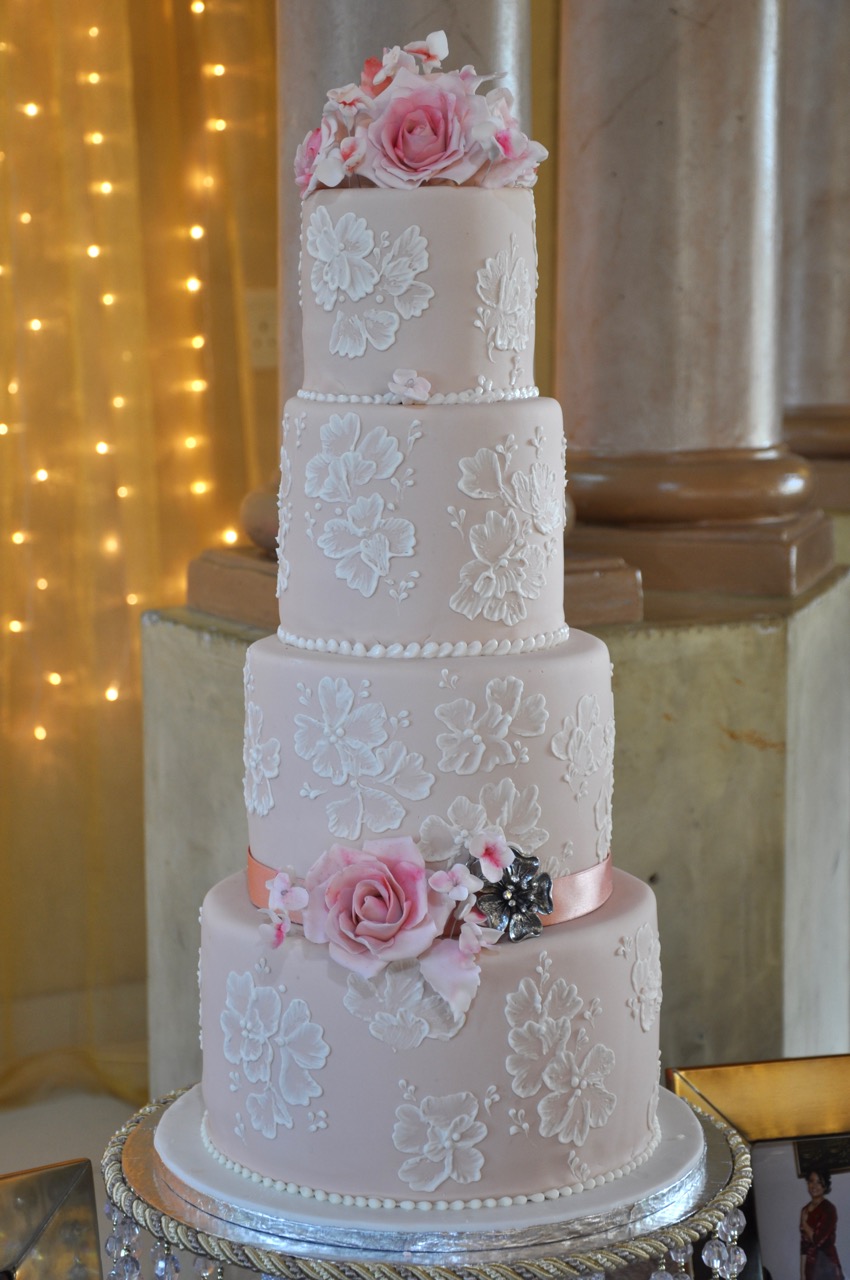 4 Tier brush embroidery cake