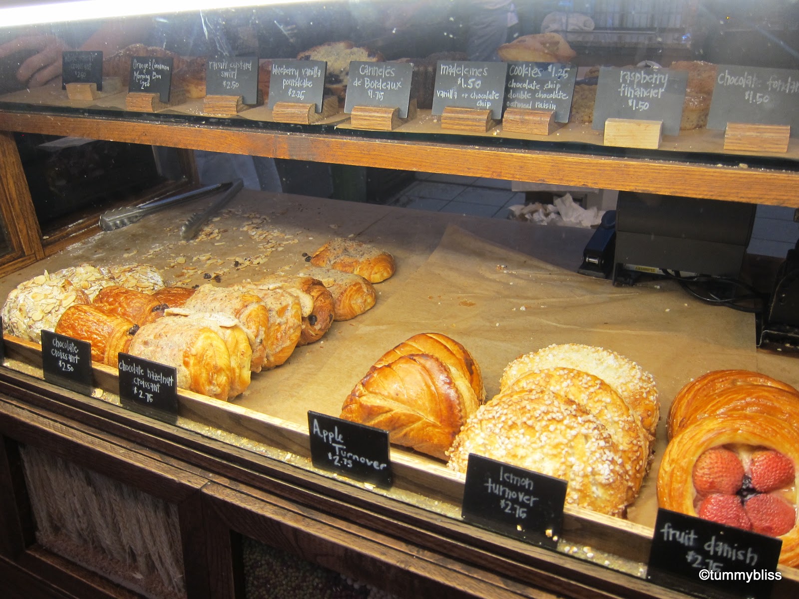 to devour...: La Boulange Bakery