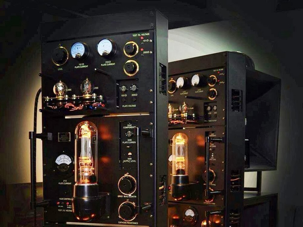 Wizard High-End Audio Blog: Line Magnetic LM-212 Single Ended mono ...
