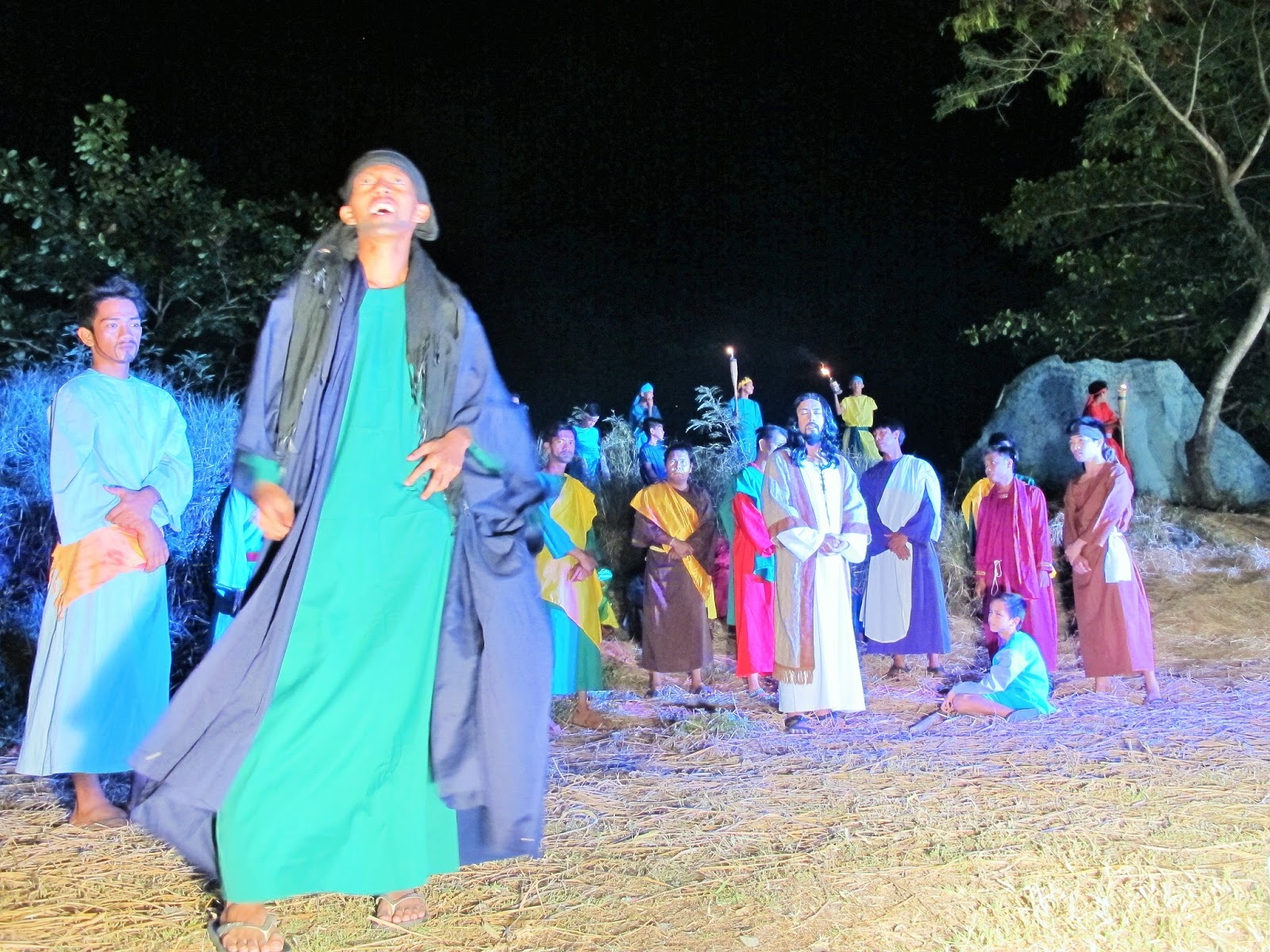 Gridcrosser: Customs, Costumes and Colors: The Moryonan of Marinduque ...