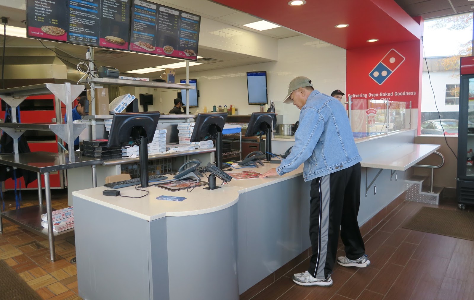 the Annandale Blog: Annandale Domino's gets an upgrade