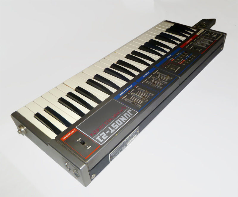 MATRIXSYNTH: JUNOST-21 - VINTAGE SOVIET ANALOG KEYTAR SYNTHESIZER