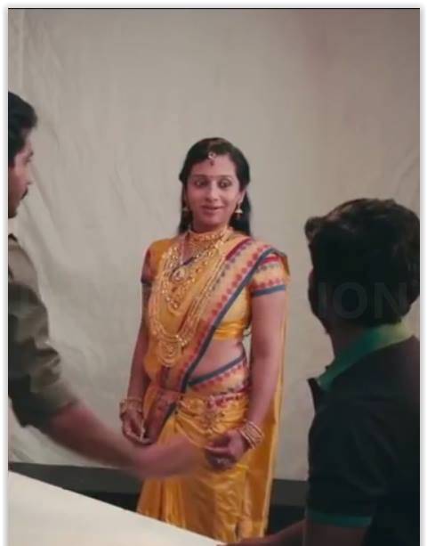 Mallu Actress Poojitha Menon Hot Navel Press Scene from Latest Movie ...