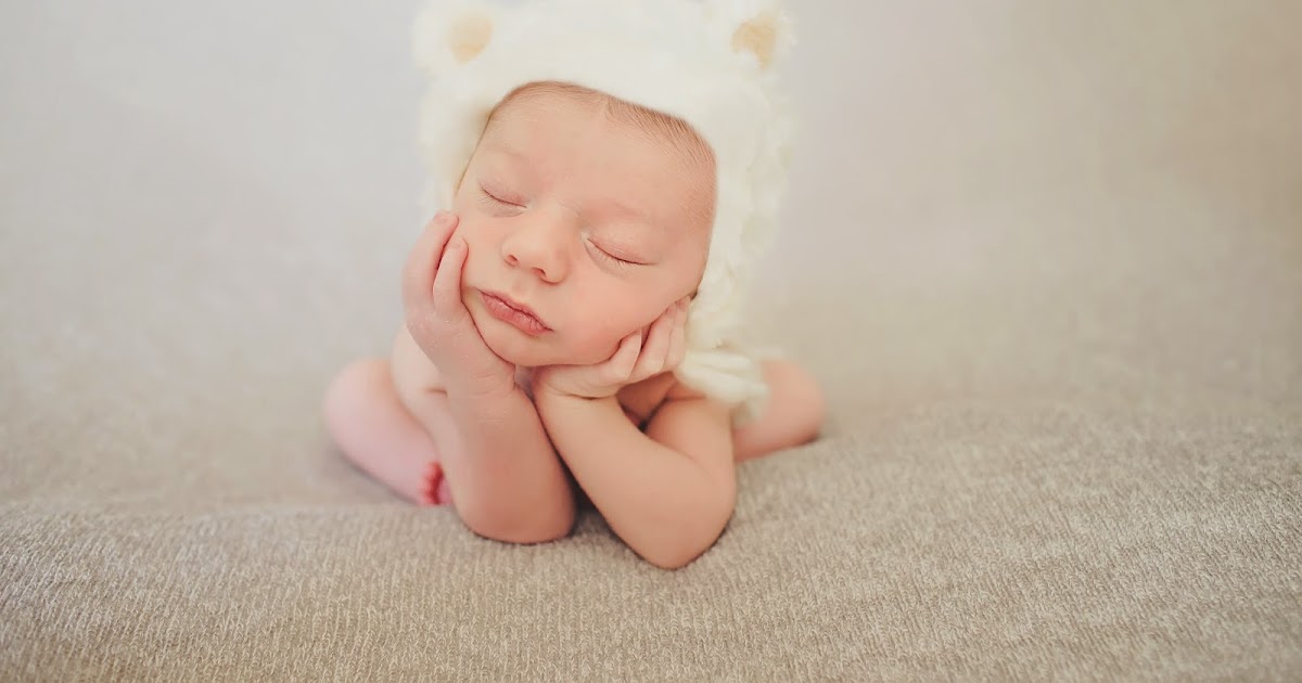 KEEP CALM AND CARRY ON: Newborn Pictures