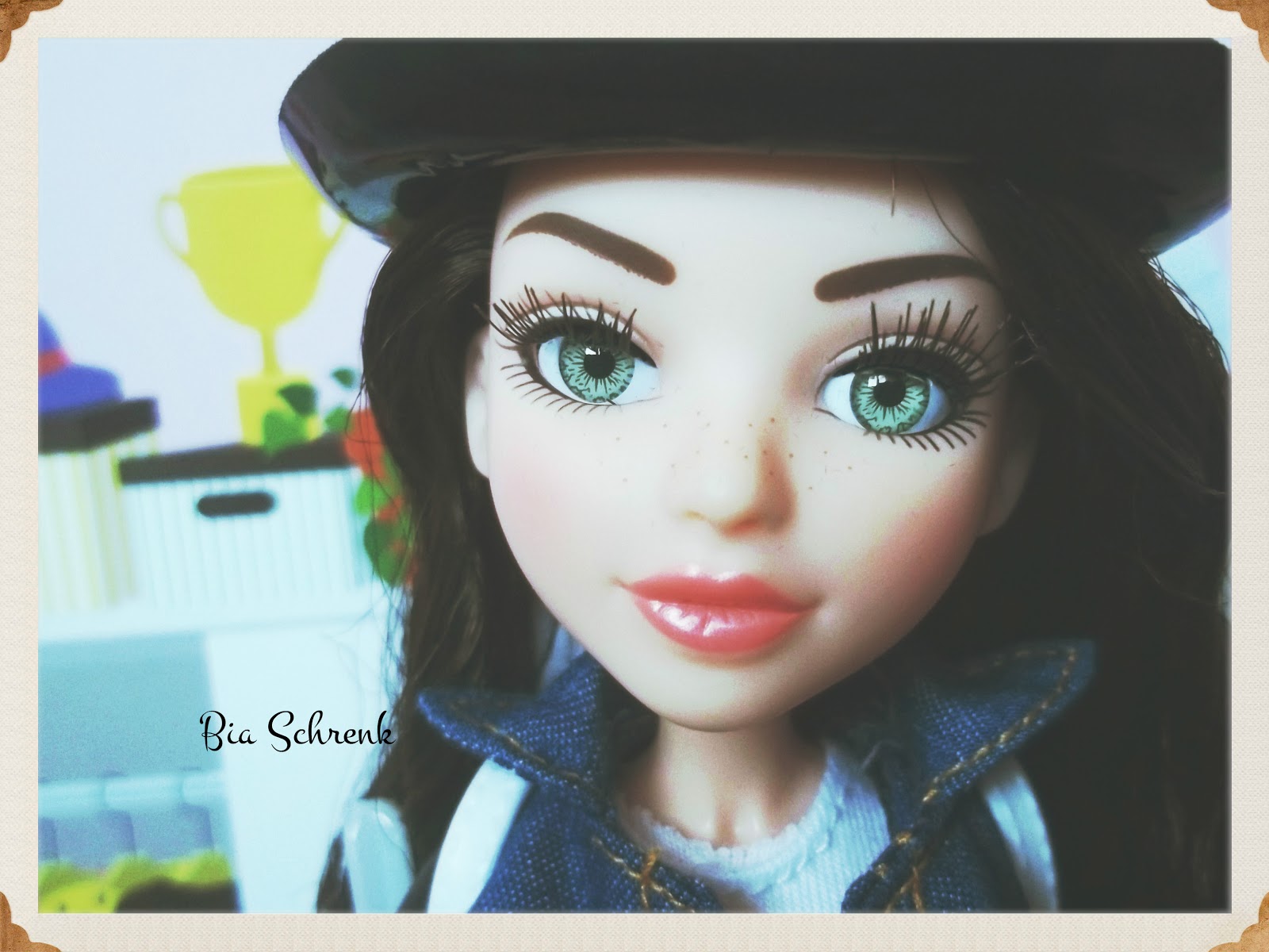 Hausderpuppen: Minha Project MC2,McKayla McAllister Doll