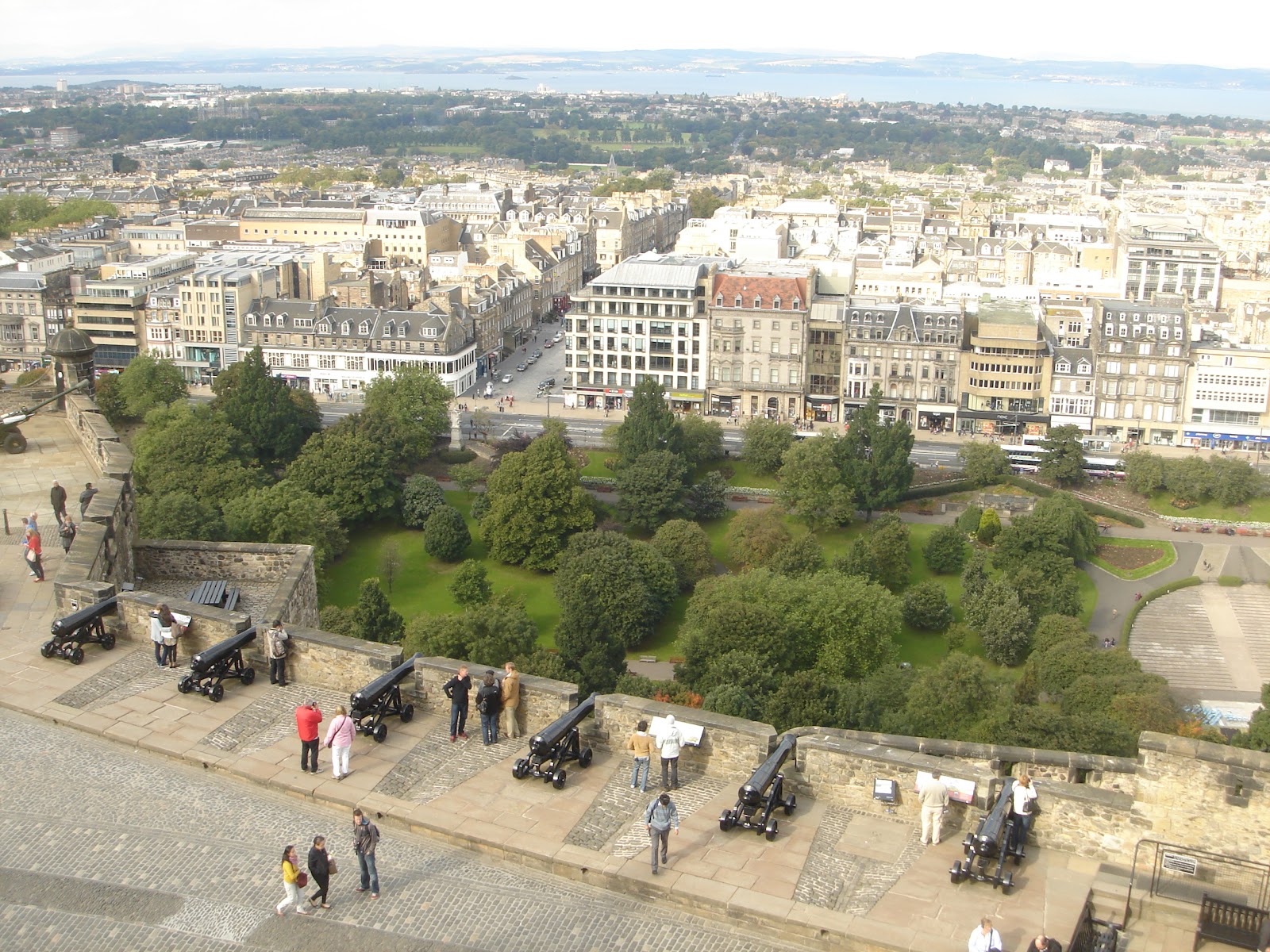 Undiscovered Adventures of Helen: Edinburgh Castle