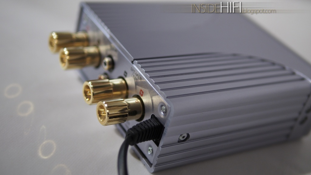 Inside Hi-Fi: Flying Mole CA-S3 (outside only)